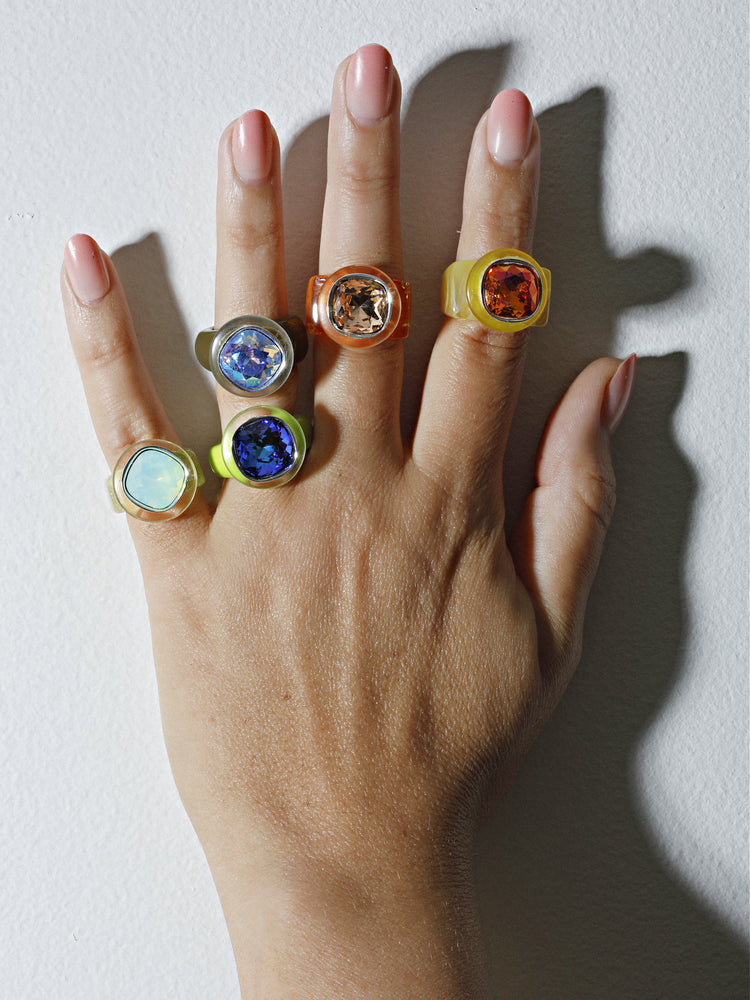 Unique Cocktail Rings | Colorful Acrylic Rings – Page 2 – MOUNSER